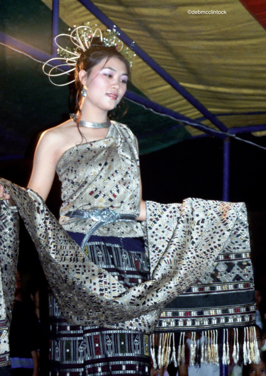 The Lao Khao Tam Huuk, One of the foundations of Lao Pattern Weaving ...